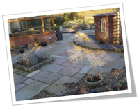 MCJ FENCING - fences, decking, drainage, flagging & driveway construction